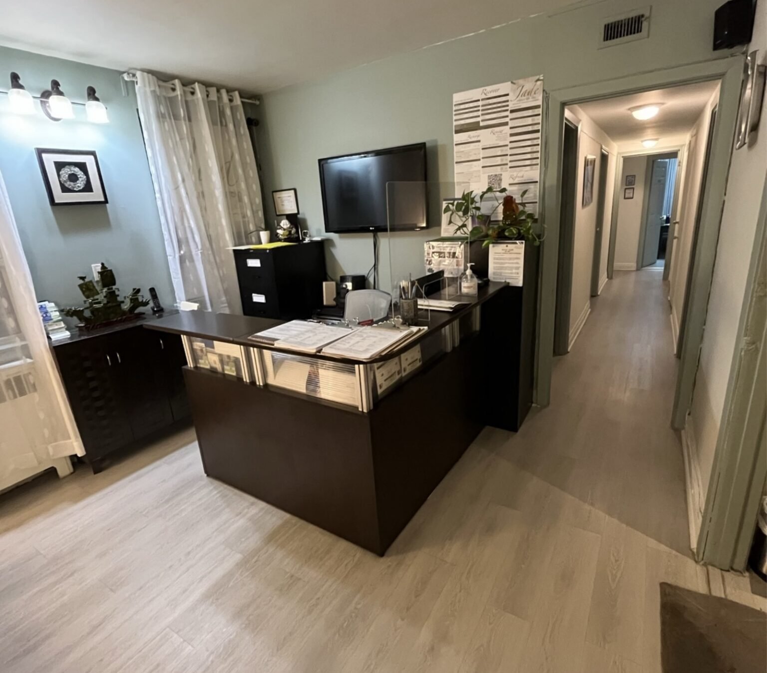 Jade About Us - Jade Wellness Clinic